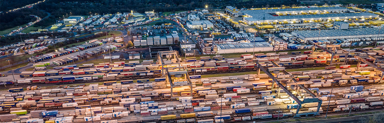 Neuer und schweizweit einzigartiger Masterstudiengang in Logistics and ...